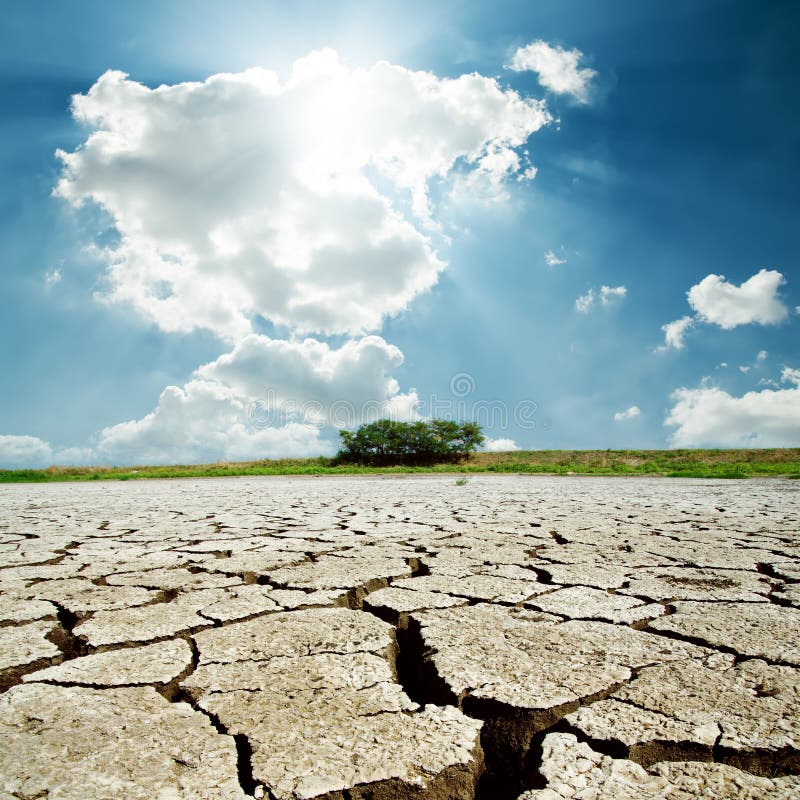 Drought Earth and Sun in Sky Stock Photo - Image of land, damage: 38093804
