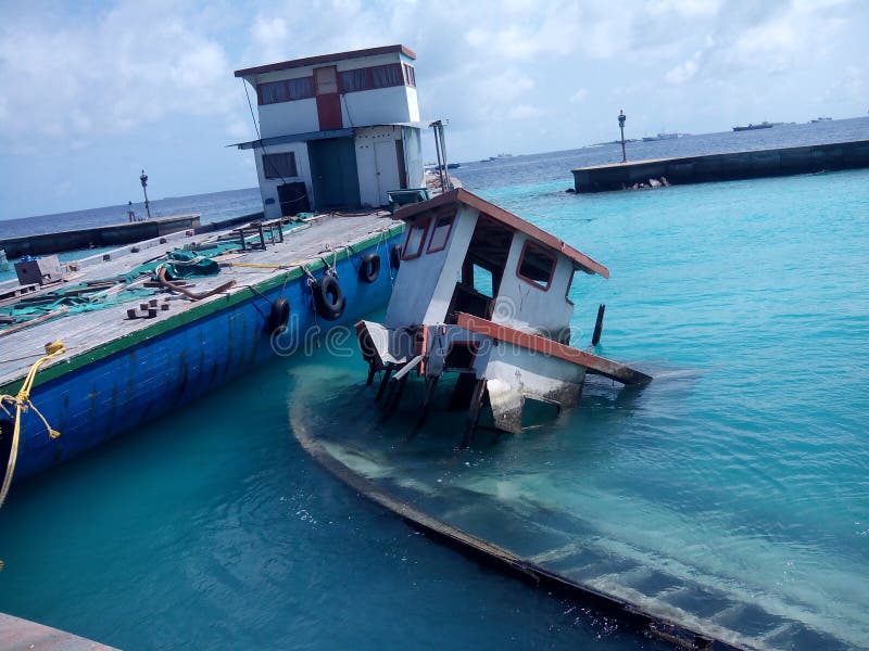 Maldives Boat Jetty stock image. Image of beautiful, jetty - 7498337