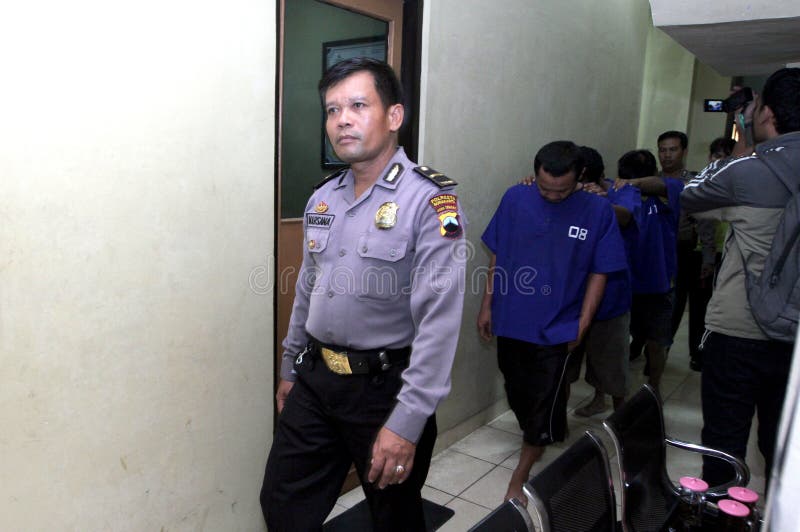 Drug user editorial image. Image of solo, drug, city - 69576015