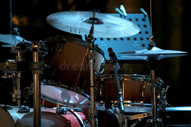Drum kit on the stage stock image. Image of concert, microphone - 4005893