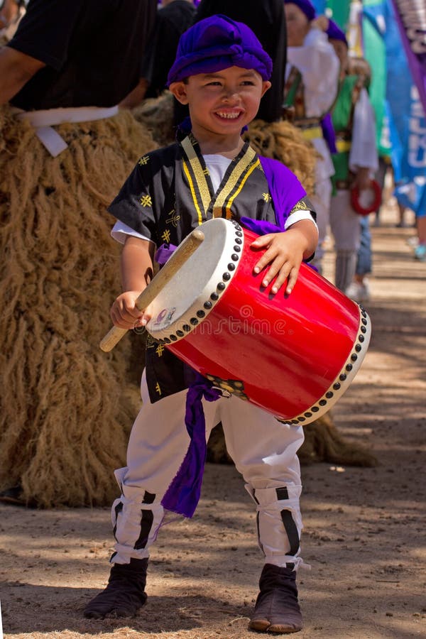 Drummer boy editorial stock image. Image of beating, oriental - 20996639