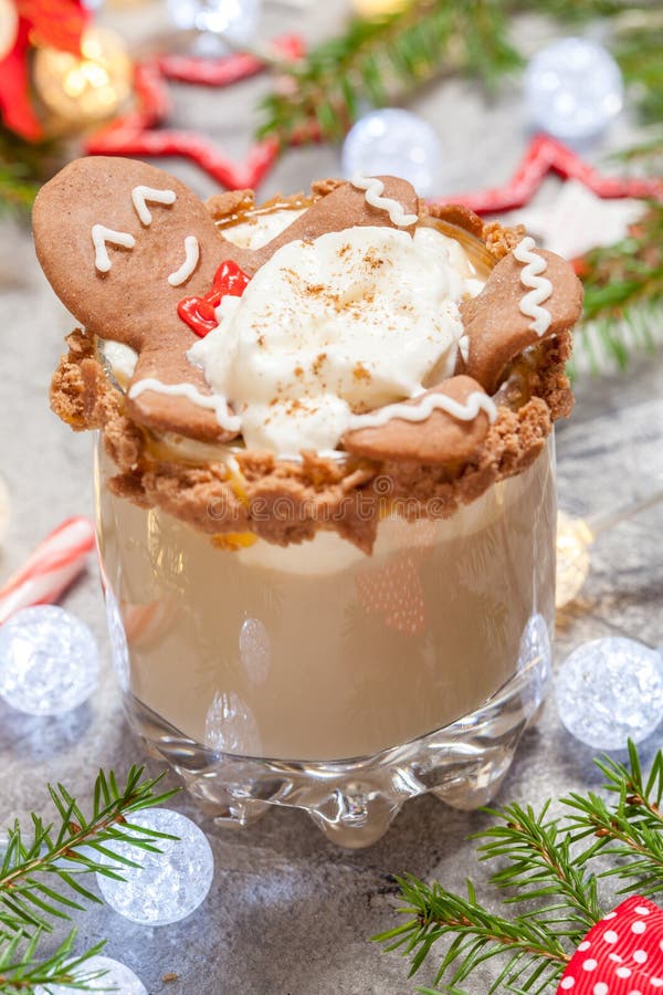 Drunken Gingerbread Man in a Christmas Cocktail Stock Photo - Image of ...