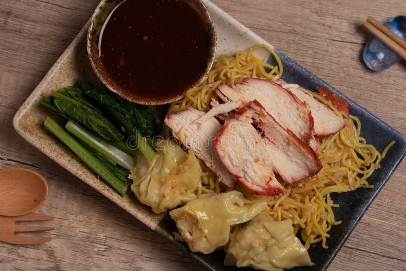 Dry Pork Wonton Noodles Recipe Stock Photo - Image of ball, napa: 255774424