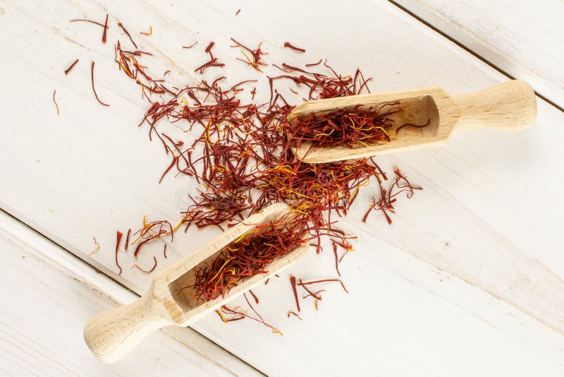 Dry Shaffron Thread on Grey Wood Stock Photo - Image of intense, group ...