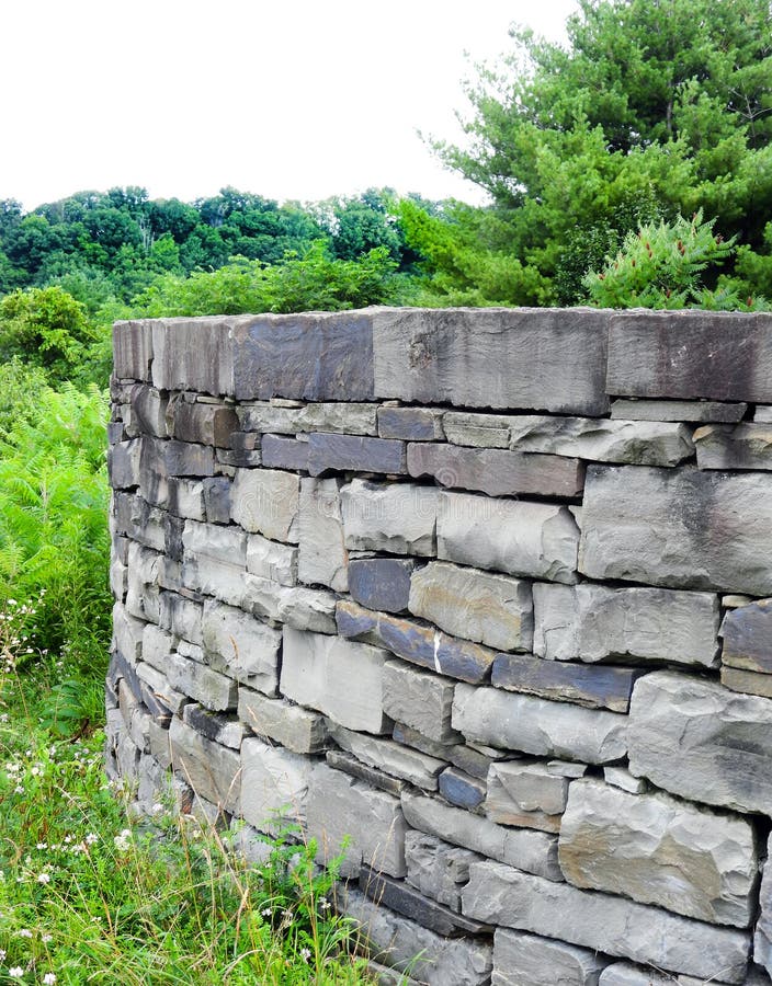 Dry Stack Ledgestone Bluestone Retaining Wall at Cornell University ...