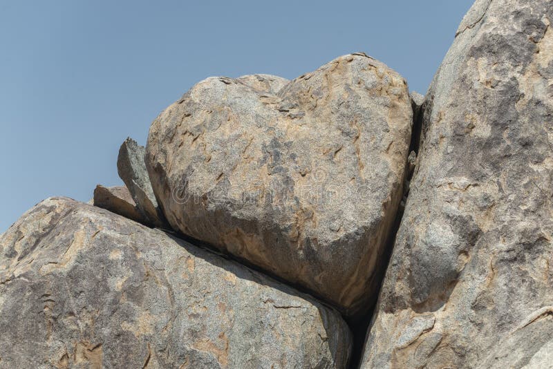 Rock in shape of heart stock photo. Image of rock, landscape - 200896572