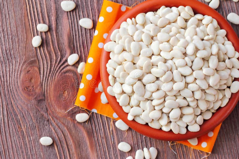 Dry white beans stock image. Image of spoon, haricot - 90591041