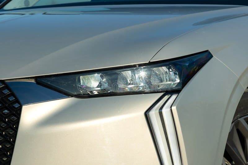 DS 4 editorial photography. Image of model, headlights - 267434707