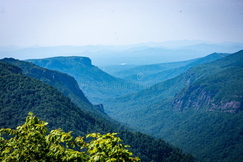 Linville Gorge stock photo. Image of ridge, autumn, dsc4251nef - 375876862