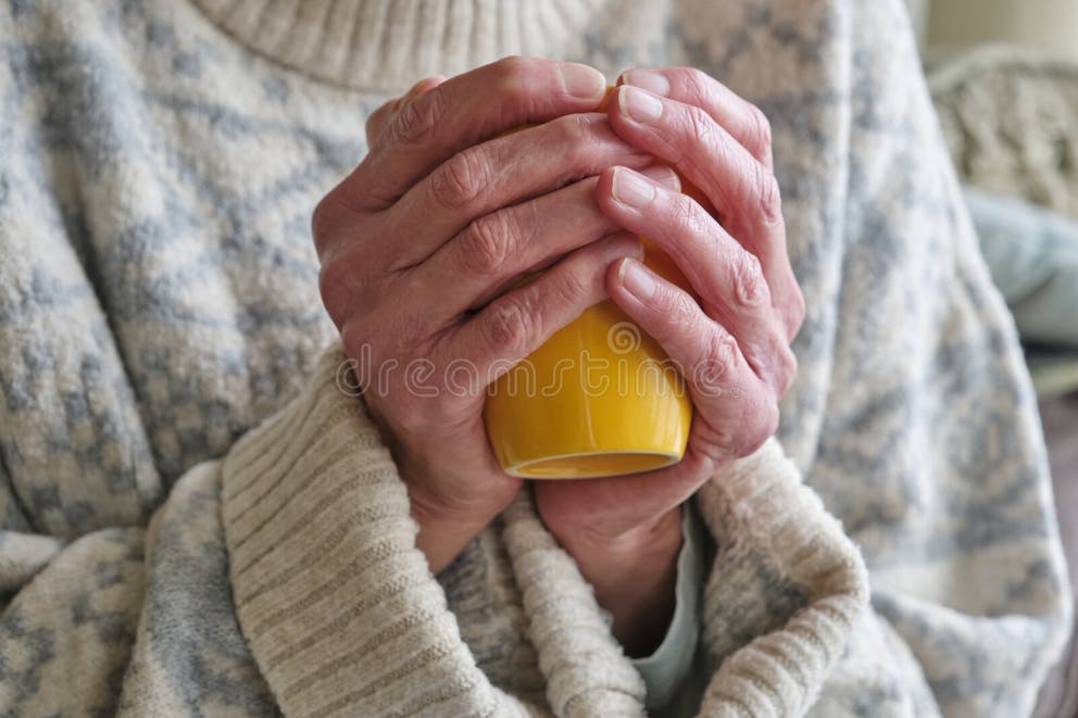 Closeup of the Red Cold Hands of a Woman with a Cup in Winter Stock ...