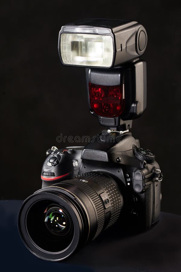 DSLR and flash stock image. Image of flare, paparazzi - 17677903