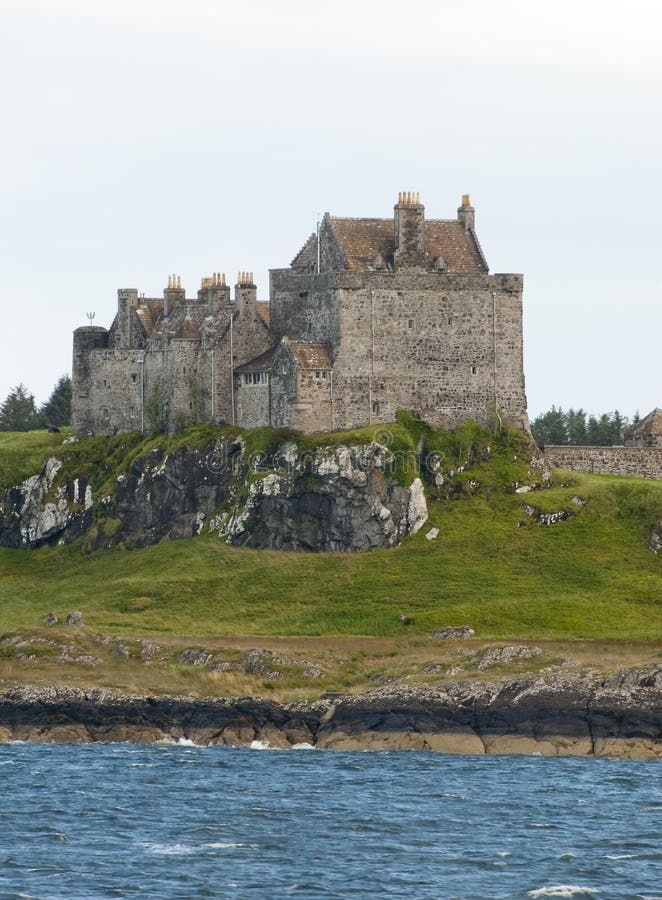 Duart Castle on the Isle of Mull Stock Image - Image of royalty, castle ...