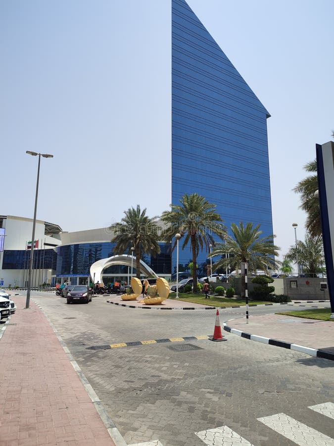 Dubai Chambers of Commerce Building in Dubai UAE Editorial Stock Photo ...