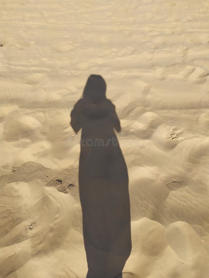 Dubai Desert shadow stock image. Image of hand, drawing - 186805901