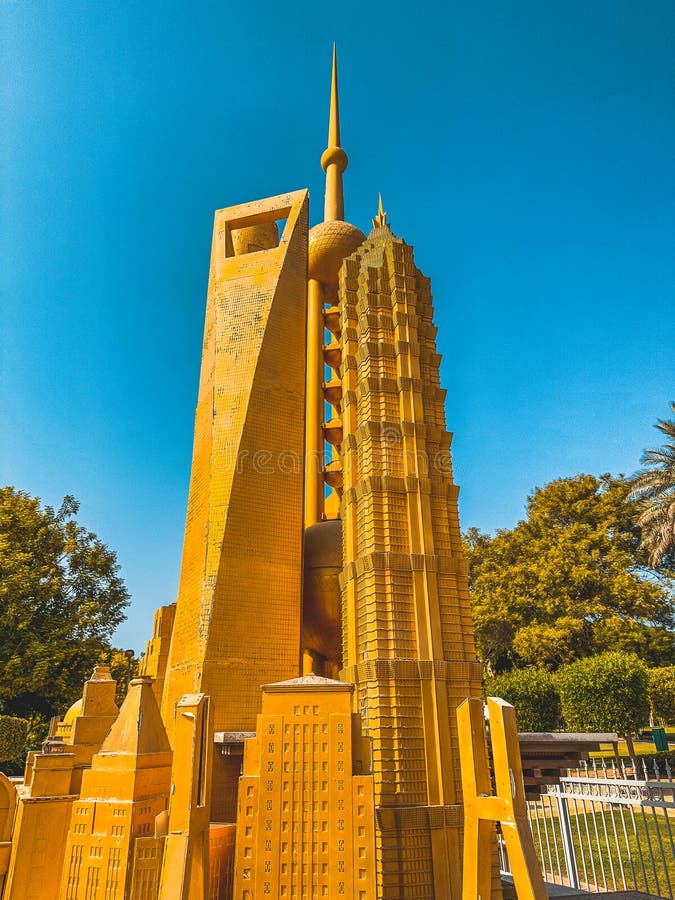 Dubai Frame in Zabeel Park, Downtown Dubai, UAE Editorial Photography ...