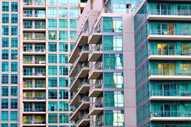 Dubai, la linea del centro fotografia stock editoriale. Immagine di ...