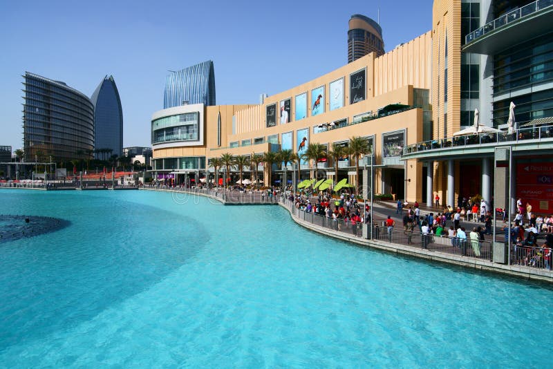 Dubai Mall editorial stock image. Image of shopping, landmarks - 19616429