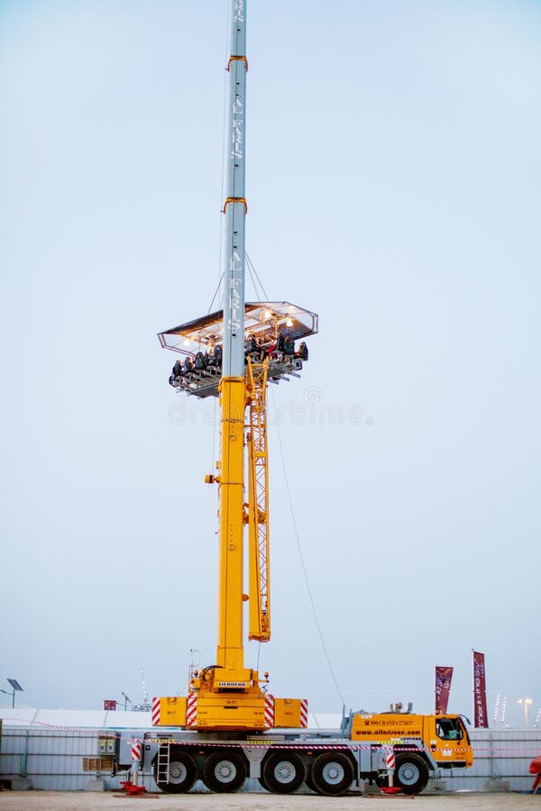 Dubai March 2018 Restaurant Al Faris En Dubai Marina Imagen editorial ...