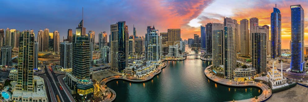 245,162 Dubai 1975 Stock Photos - Free & Royalty-Free Stock Photos from ...
