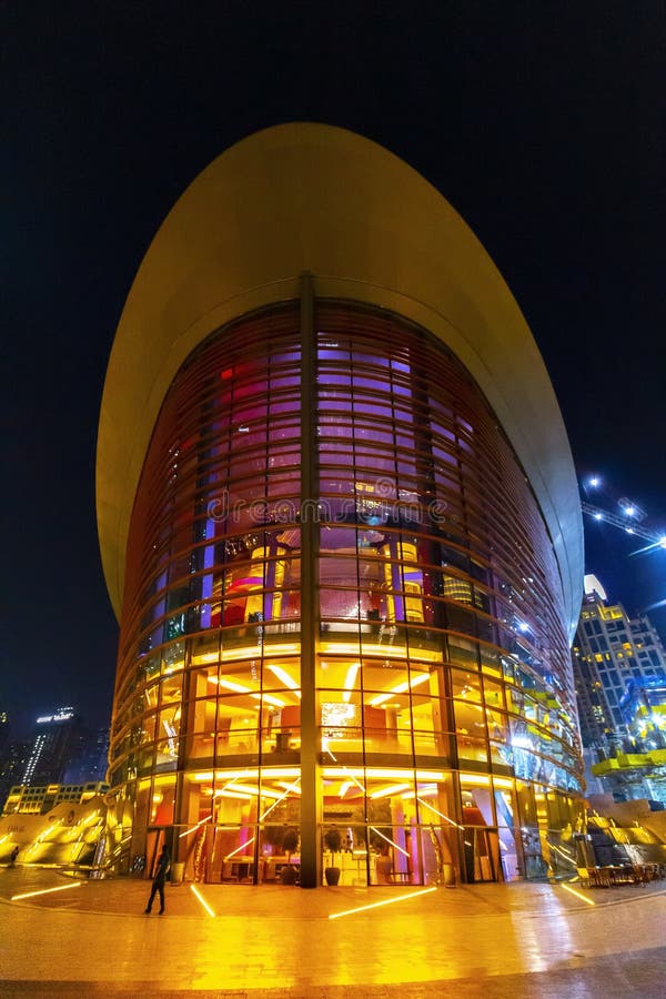 Dubai Opera building editorial stock image. Image of modern - 146556429