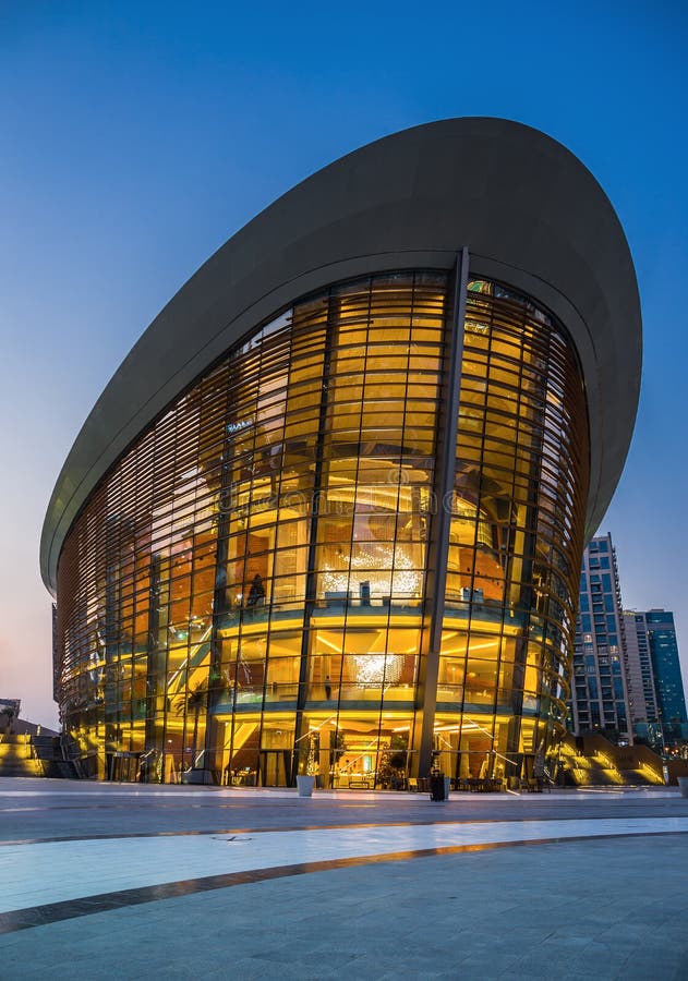 Dubai Opera House at night stock image. Image of development - 121122921