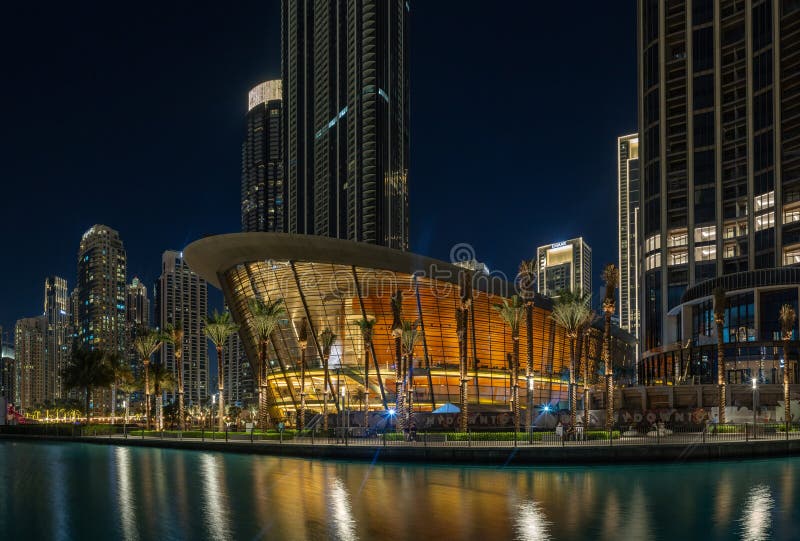 Dubai Opera at Night editorial image. Image of architecture - 313268805