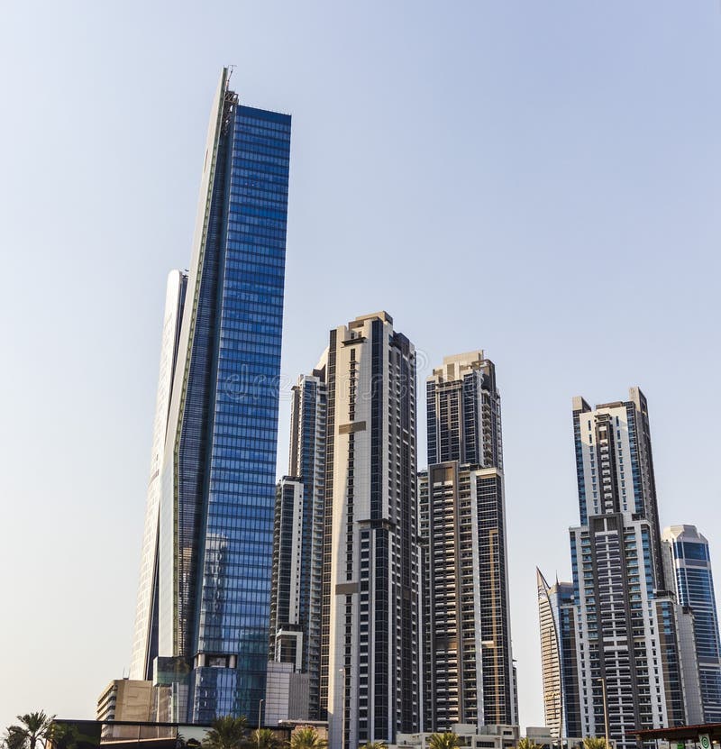 Dubai Uae 09292022 Edificios Modernos En El Distrito De Business Bay ...