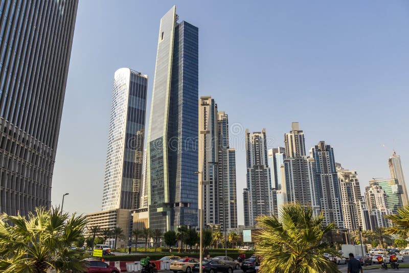 Dubai Uae 09292022 Edificios Modernos En El Distrito De Business Bay ...