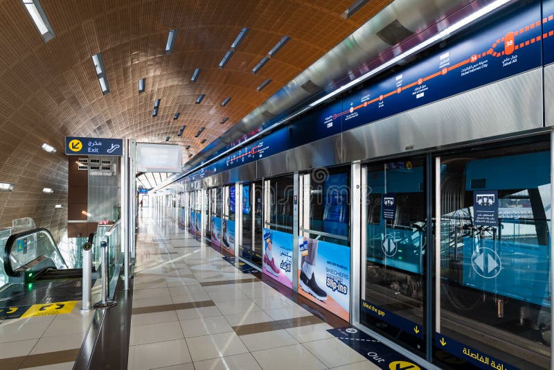 Dubai Metro Station Platform Architecture. Dubai Metro is a Rapid ...