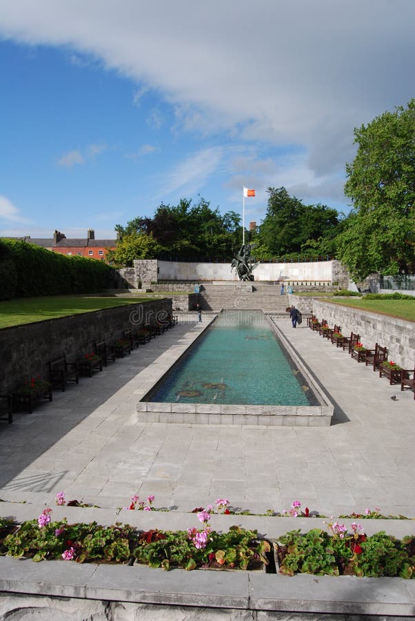 Dublin stock image. Image of needle, canal, point, river - 20102975