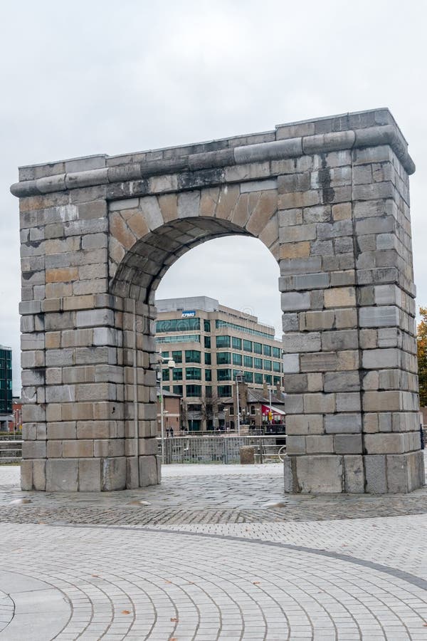 Arch in Dublin, Ireland stock image. Image of arch, cathedral - 43609589