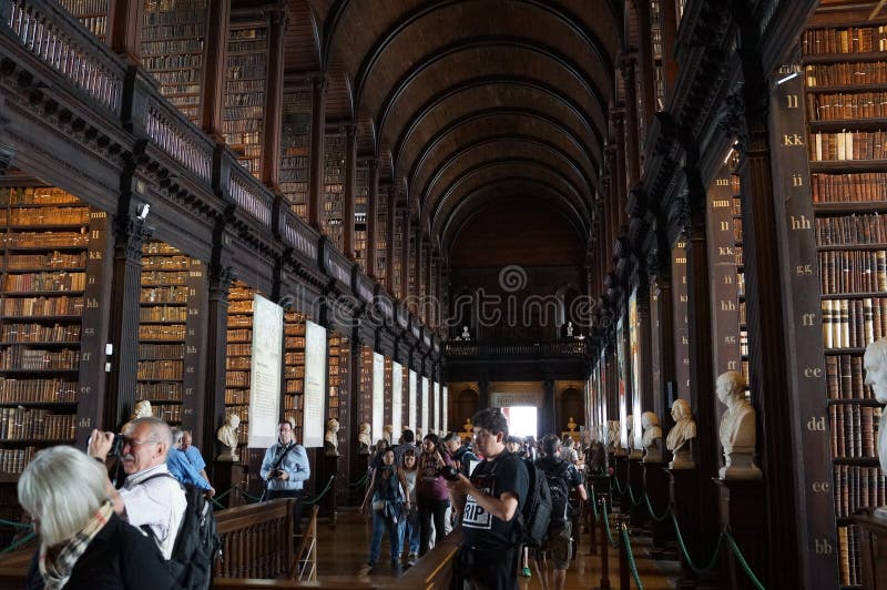 Dublin, Ireland: Trinity College, Visitors in the Long Room in the Old ...