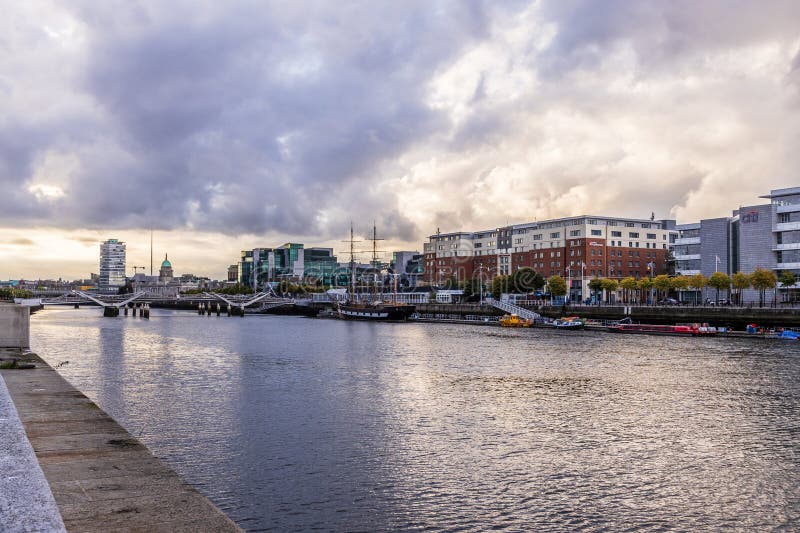 Dublin editorial photography. Image of buildings, architecture - 269525987