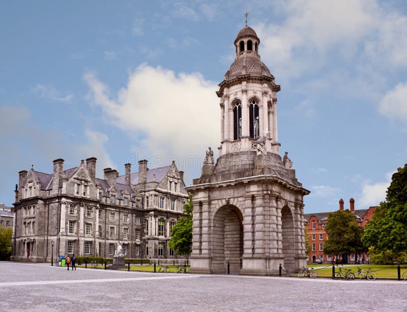 Dublin University stock image. Image of perspective, center - 5054183