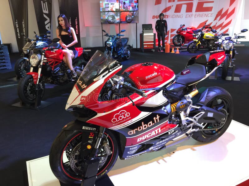 Bike show editorial photo. Image of metal, machine, motor - 9635991