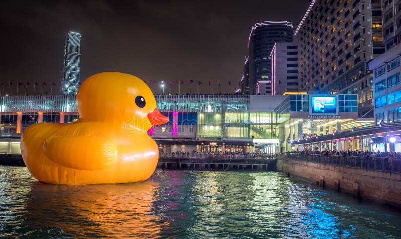 Duck Project De Goma HK Viaja Fotografía editorial - Imagen de pato ...