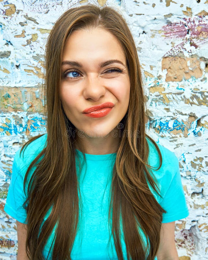 Duda Razonable Mujer Emocional De La Cara Divertida Foto de archivo ...