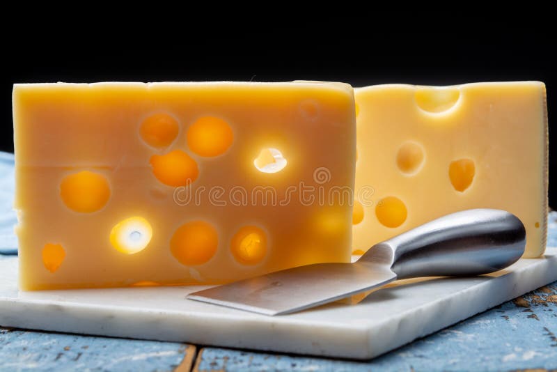 Due Blocchi Di Formaggio Emmental Semiduro Francese Fotografia Stock ...