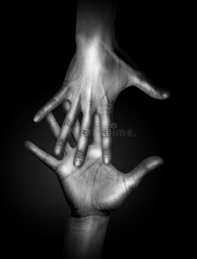 Due mani umane toccanti immagine stock. Immagine di pelle - 8668159