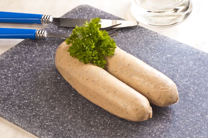 Duitse Braadworst stock afbeelding. Image of heerlijk - 25466881