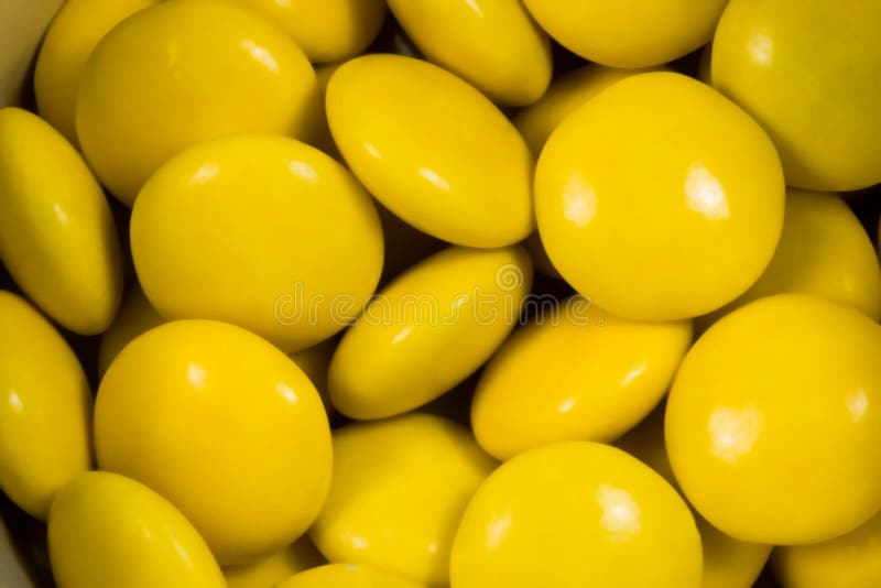 Dulces amarillos foto de archivo. Imagen de convites, macro - 7422334