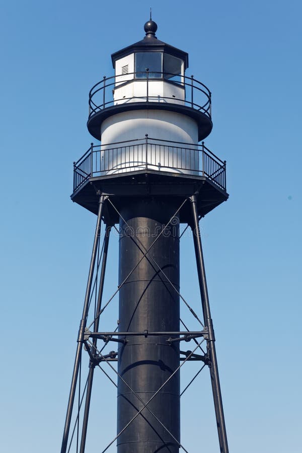 Duluth South Breakwater Inner Light Editorial Photo - Image of summer ...