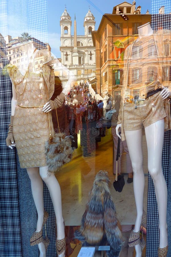 Bergdorf Goodman Display Window, New York City, NY, USA Editorial Stock ...