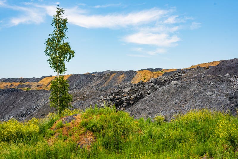 Waste Rock Dump at the Mine Stock Image - Image of excavate, boulder ...