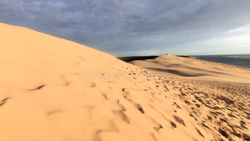 Descobrindo a Duna a Mais Grande Do Pyla Do Pilat Da Duna De Europa Em ...