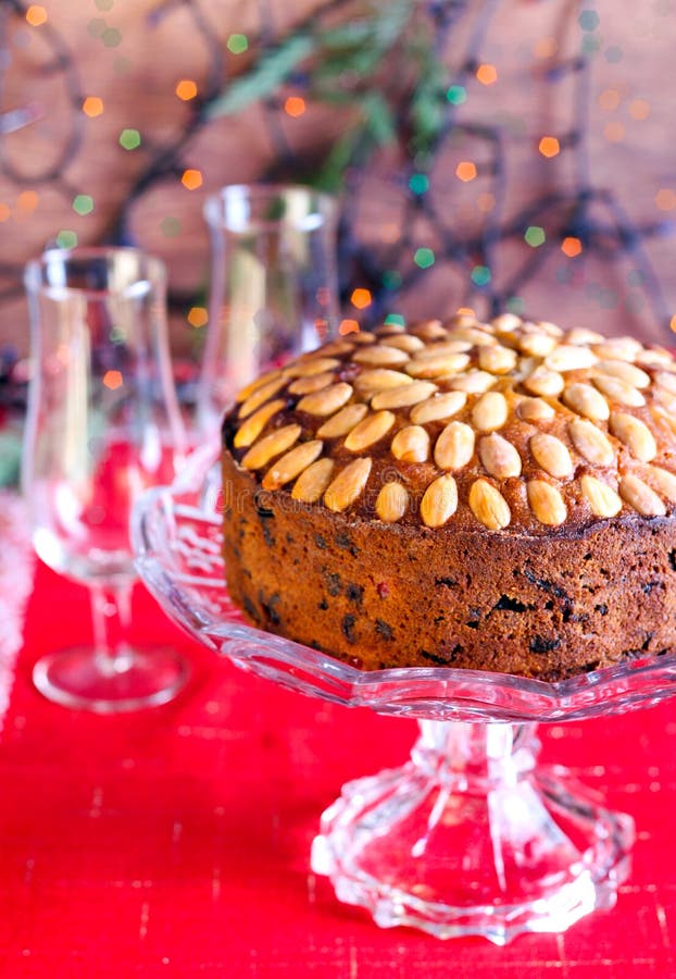 Dundee cake stock image. Image of baking, holiday, scottish - 44243717