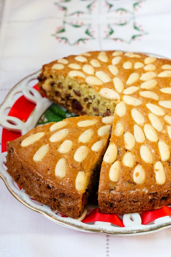 Dundee cake stock photo. Image of sultanas, food, christmas - 33429286
