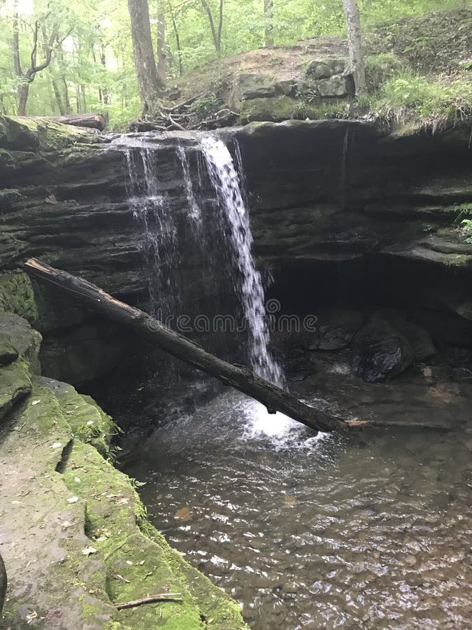 Dundee Falls stock photo. Image of pretty, falls, dundee - 94049504