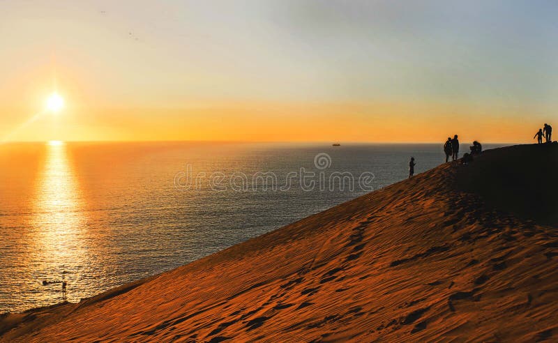 Dune editorial photo. Image of concon, hill, dune, skyline - 76762516