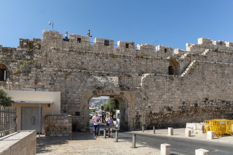 Dung Gate Viewed Inside the Jerusalem Old Town Editorial Stock Image ...
